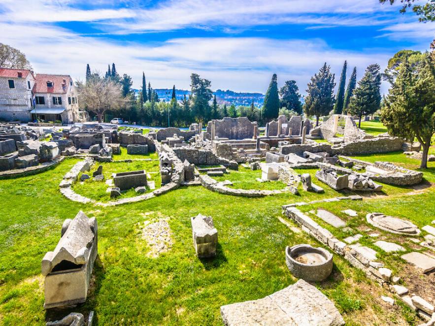 Cheap car hire Solin: Car rental in Solin - Croatia from 27,60